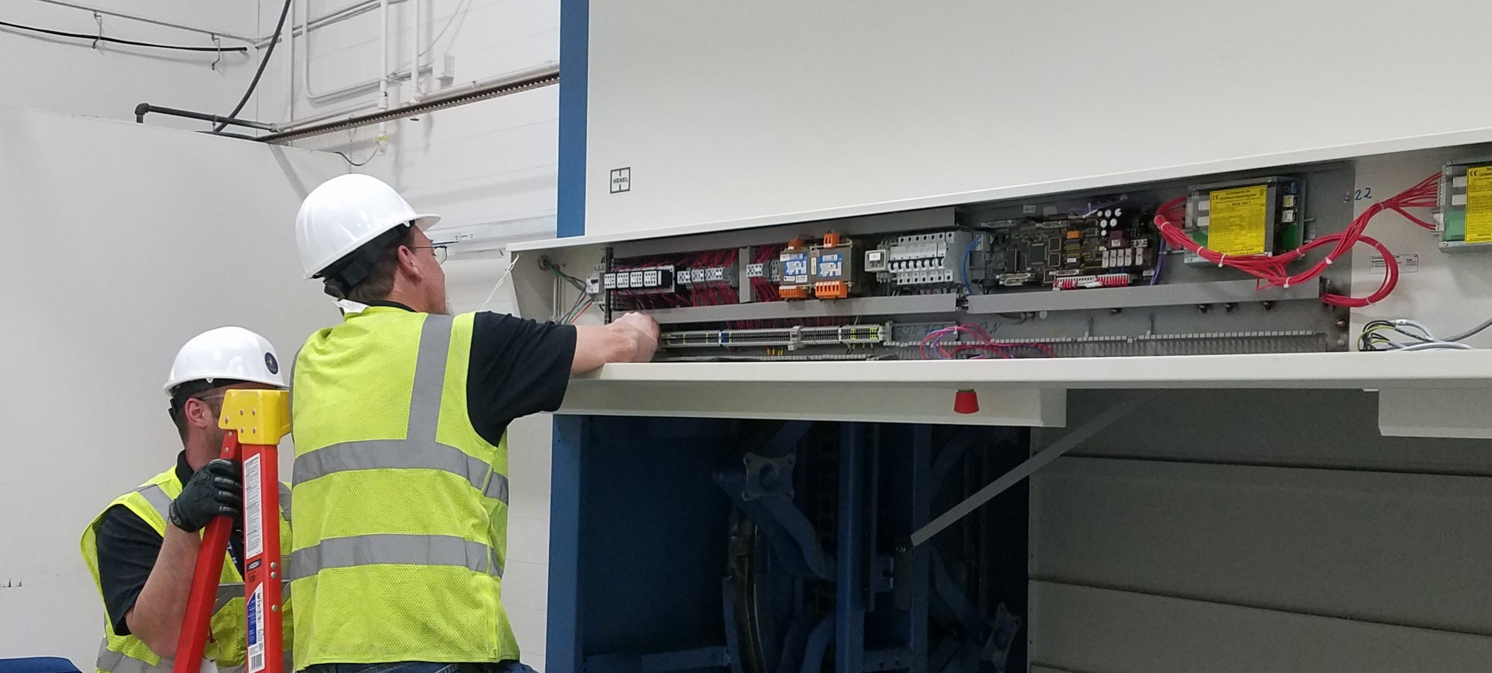 Install Team Relocates Hänel Rotomat® - Berry Material Handling