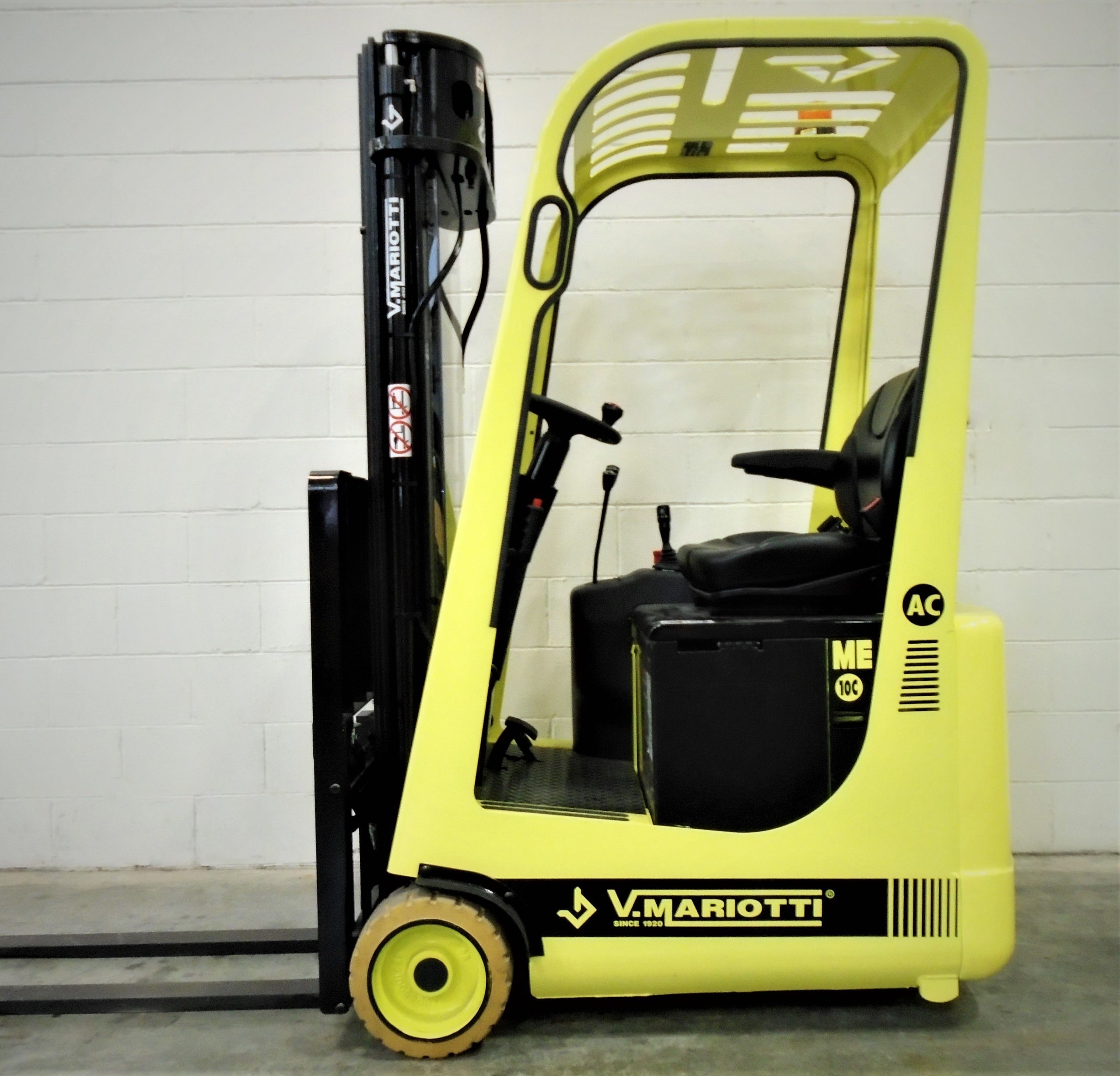 Berry Material Handling - New & Used Forklifts | Warehouse Supplies in KS
