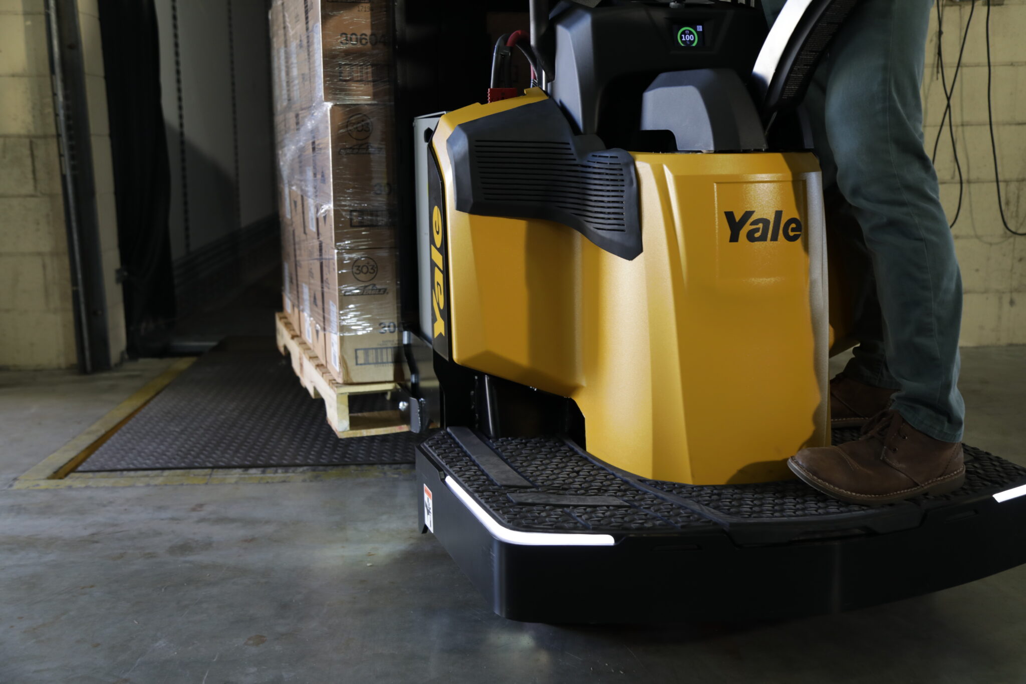 Drowning in SKUs? - Berry Material Handling