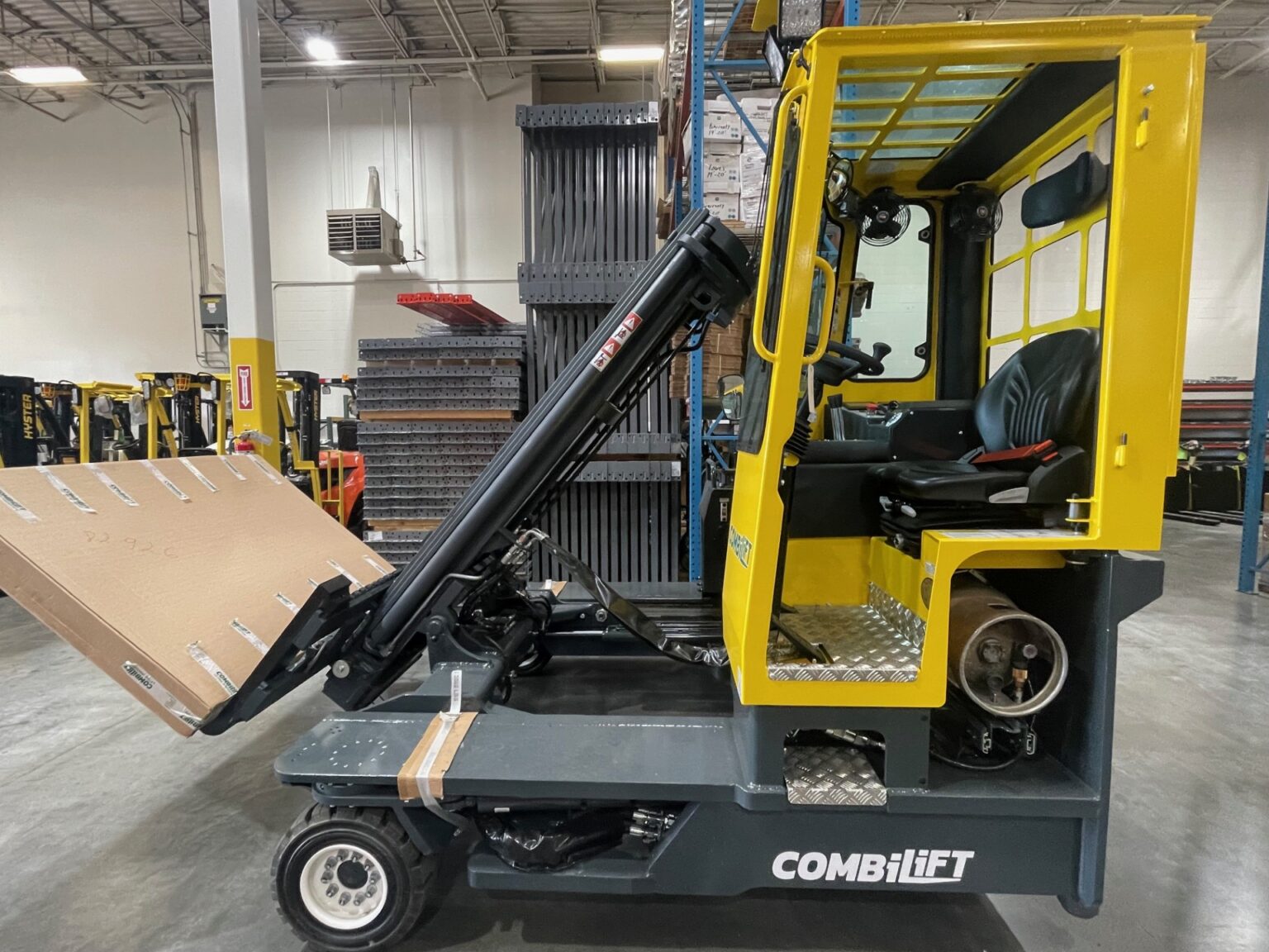 Berry Material Handling - New & Used Forklifts | Warehouse Supplies in KS