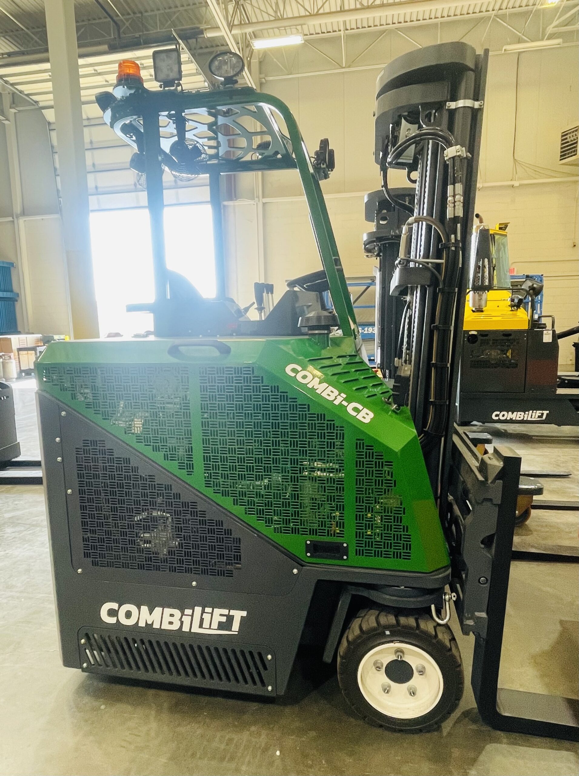 Berry Material Handling - New & Used Forklifts | Warehouse Supplies in KS